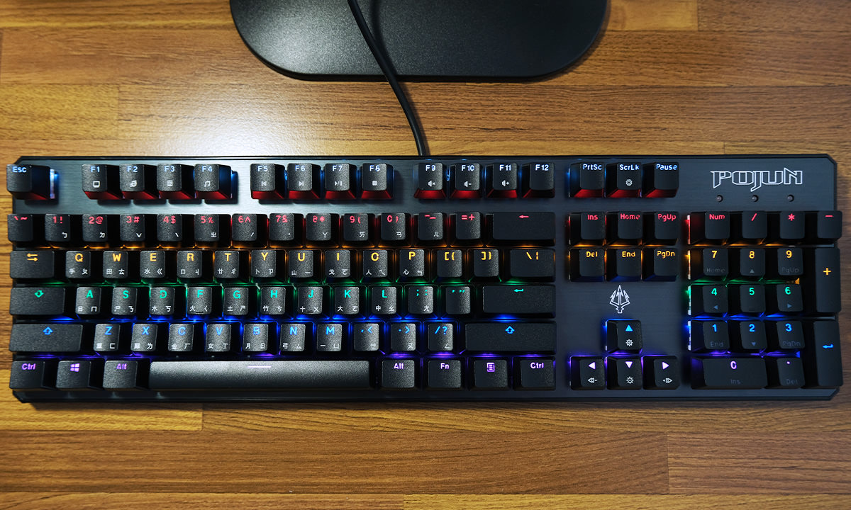 【POJUN評價】波軍PJ02 機械式鍵盤，1千多元的機械鍵盤好嗎？ – 卡蘿旅遊生活札記