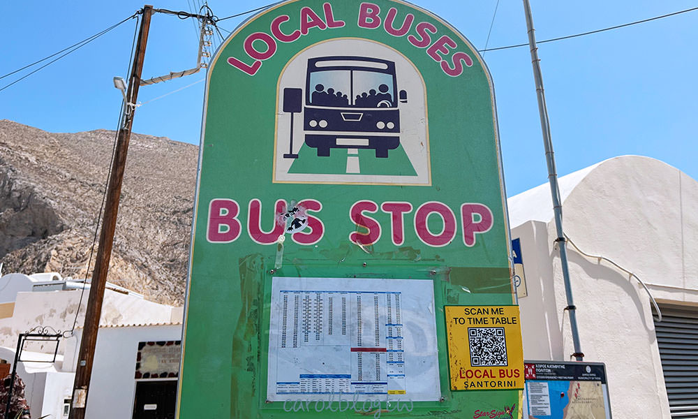 【聖托里尼沙灘】Paralia Perissa沙灘玩水＆陽傘躺椅超舒適 – 卡蘿旅遊生活札記